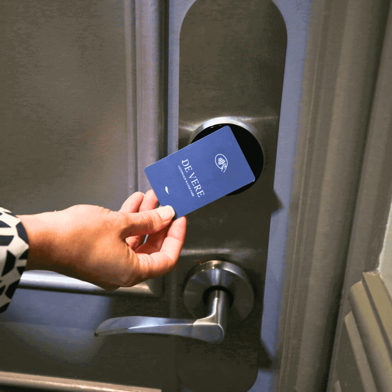 RFID Hotel Key Cards – The Card Network